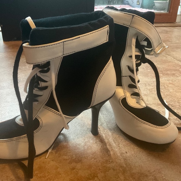 Referee | Shoes | Womens Referee Black And White Heel Boot Womens 85 ...
